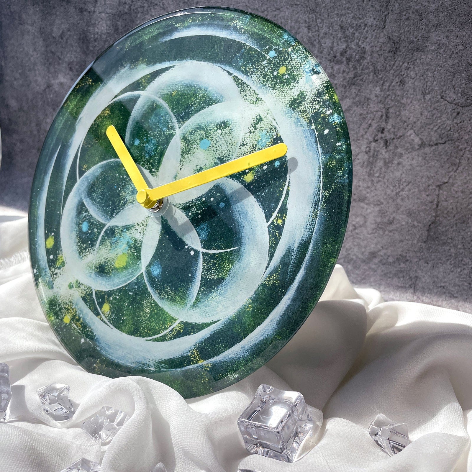 Table/Wall clock 20cm - Silent - Green - Tempered Glass - "Cosmo Table